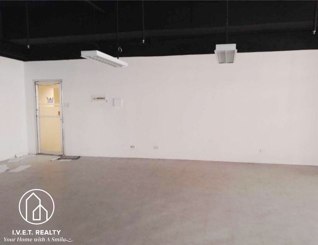 1 Commercial unit for RENT with 84sqm. floor area located in AIC ...