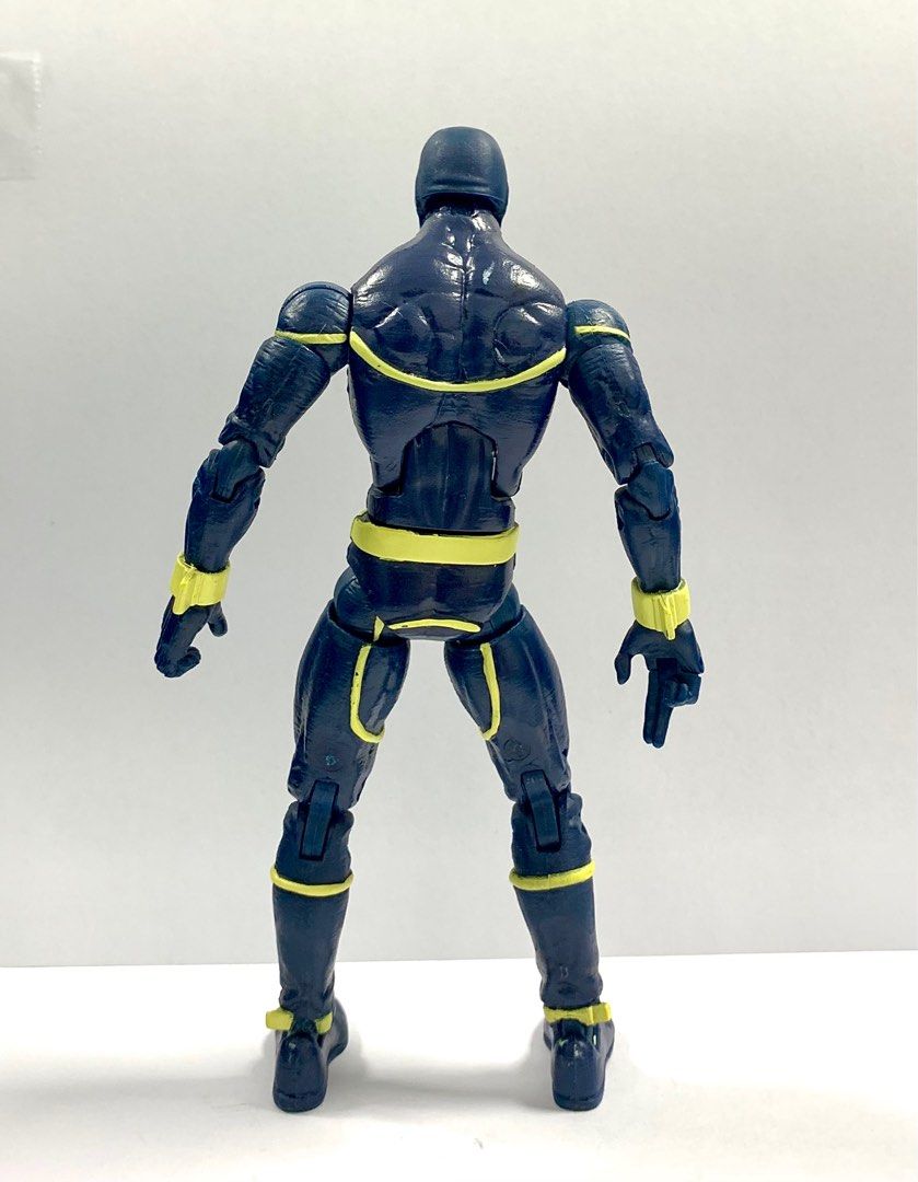 2007 Hasbro Marvel Legends - Cyclops, Hobbies & Toys, Toys & Games on ...