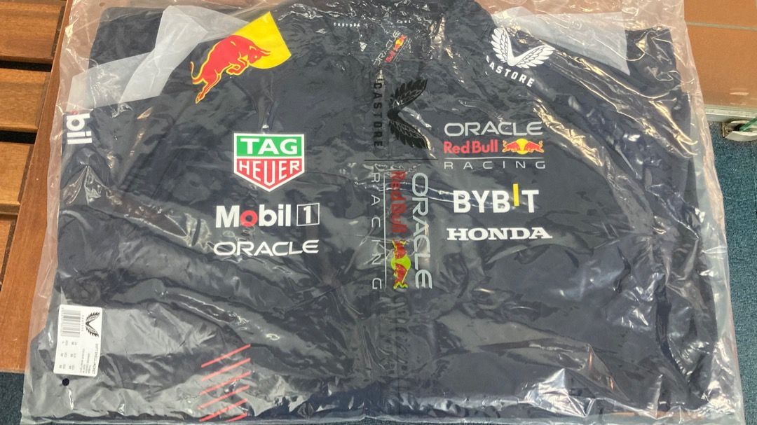 8. ORACLE RED BULL RACING SOFT SHELL JACKET - NIGHT SKY TU2649 SIZE UK ...