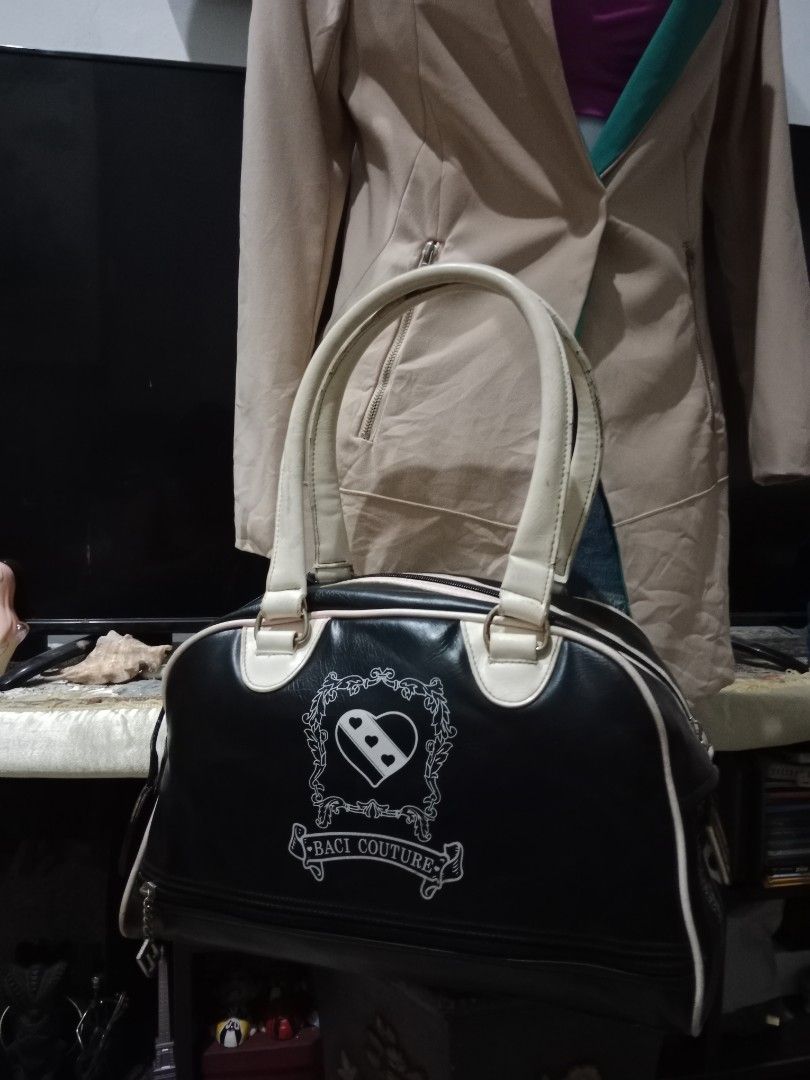 90's Vintage Original BACI COUTURE Bowler Bag / Weekender Bag, Luxury, Bags & Wallets on Carousell