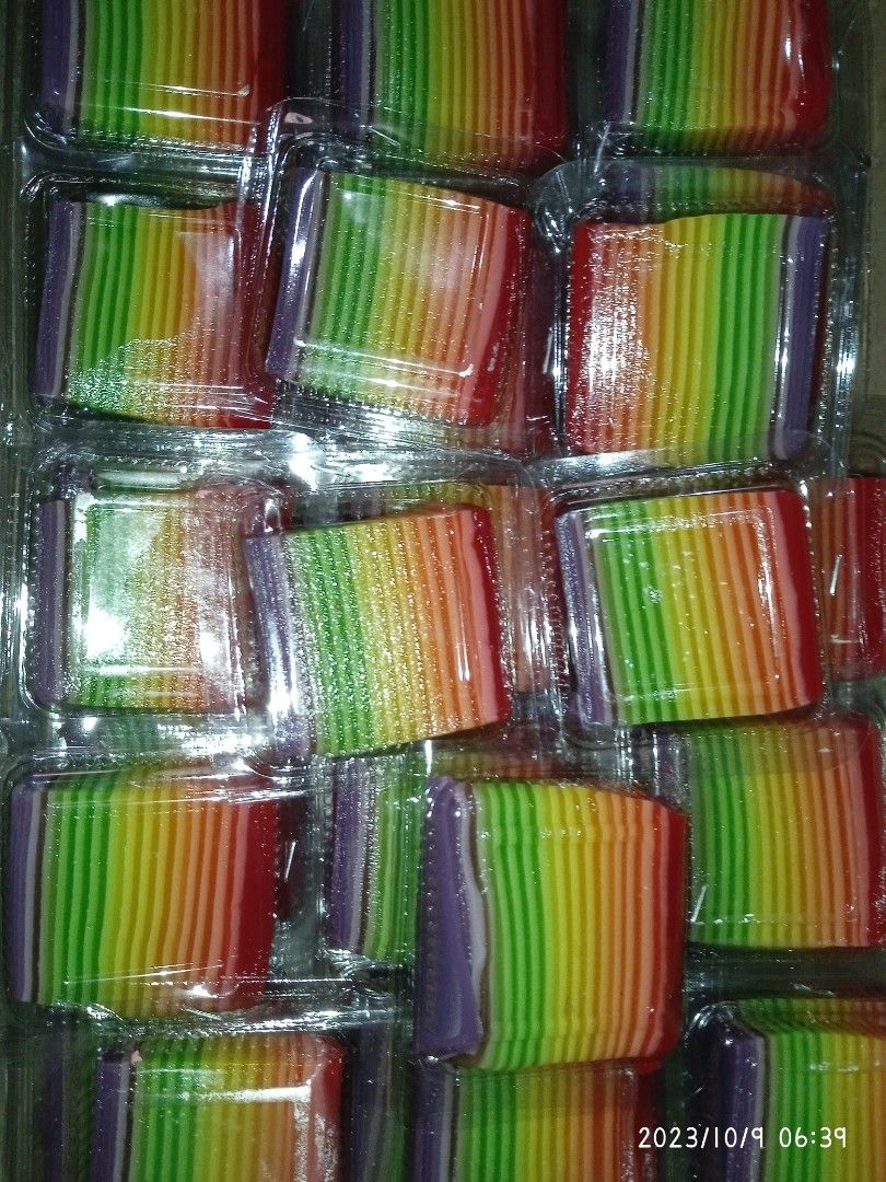 Aneka Kue Basahsnack Box Makanan And Minuman Kue Kue Di Carousell
