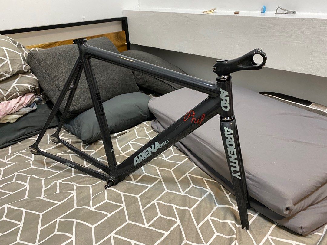 Ardently Arena Pista V2 FRAMESET, Sports Equipment, Bicycles & Parts ...