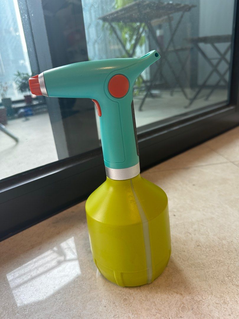 Battery Powered Spray Bottle, Furniture & Home Living, Gardening, Hose ...