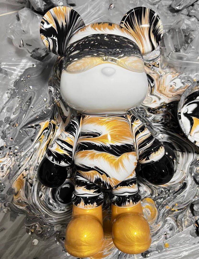 Bearbrick DIY Homemade Painted Fluid Bear, Hobbies & Toys, Toys & Games ...