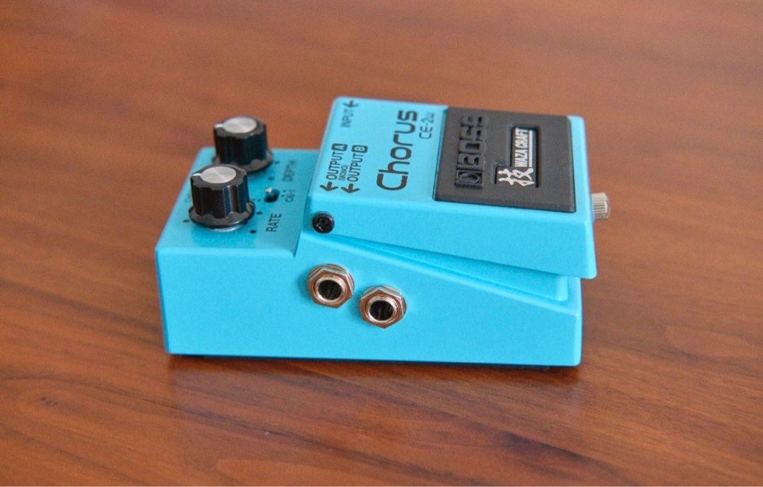 Boss Chorus CE-2W Waza Craft Pedal, Hobbies & Toys, Music & Media ...