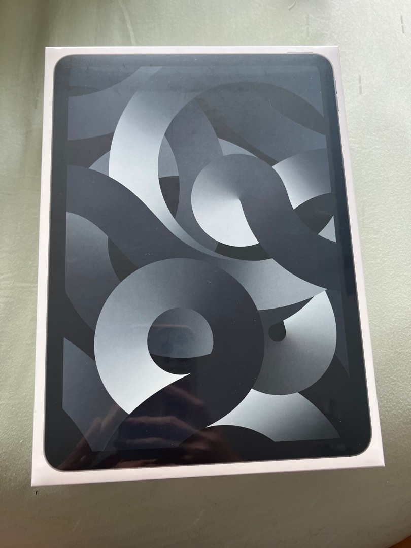 [BRAND NEW] iPad Air 5th Gen WIFI Space Grey 256GB, Mobile Phones ...