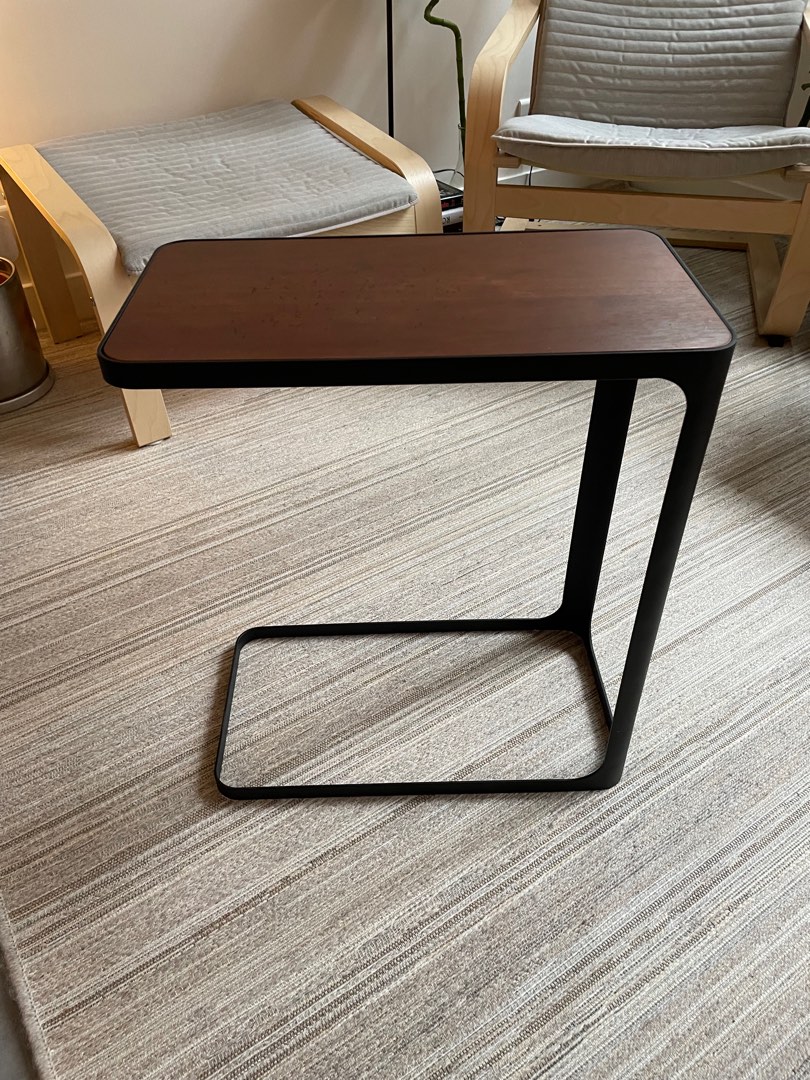 C table (metal and wood), 傢俬＆家居, 傢俬, 桌子 - Carousell
