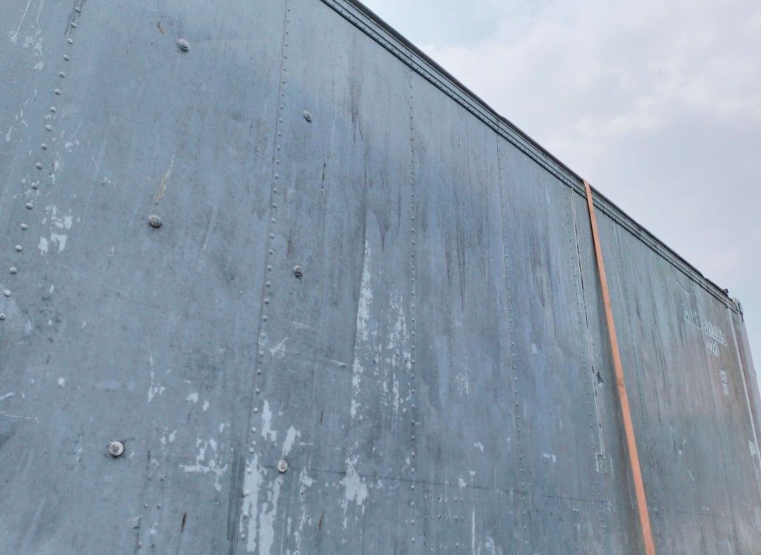 Carrier Reefer, Bulletin Board, Looking For on Carousell