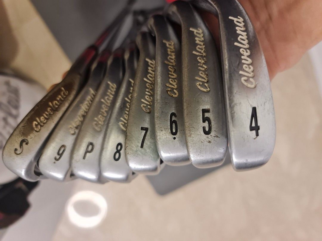 Cleveland CG4 Iron set, Sports Equipment, Sports & Games, Golf on Carousell