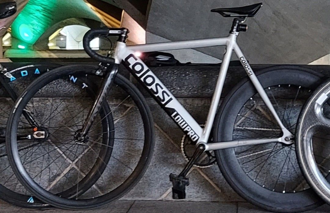 Colossi Lowpro fb with Columbus Tusk Fork, Sports Equipment, Bicycles ...