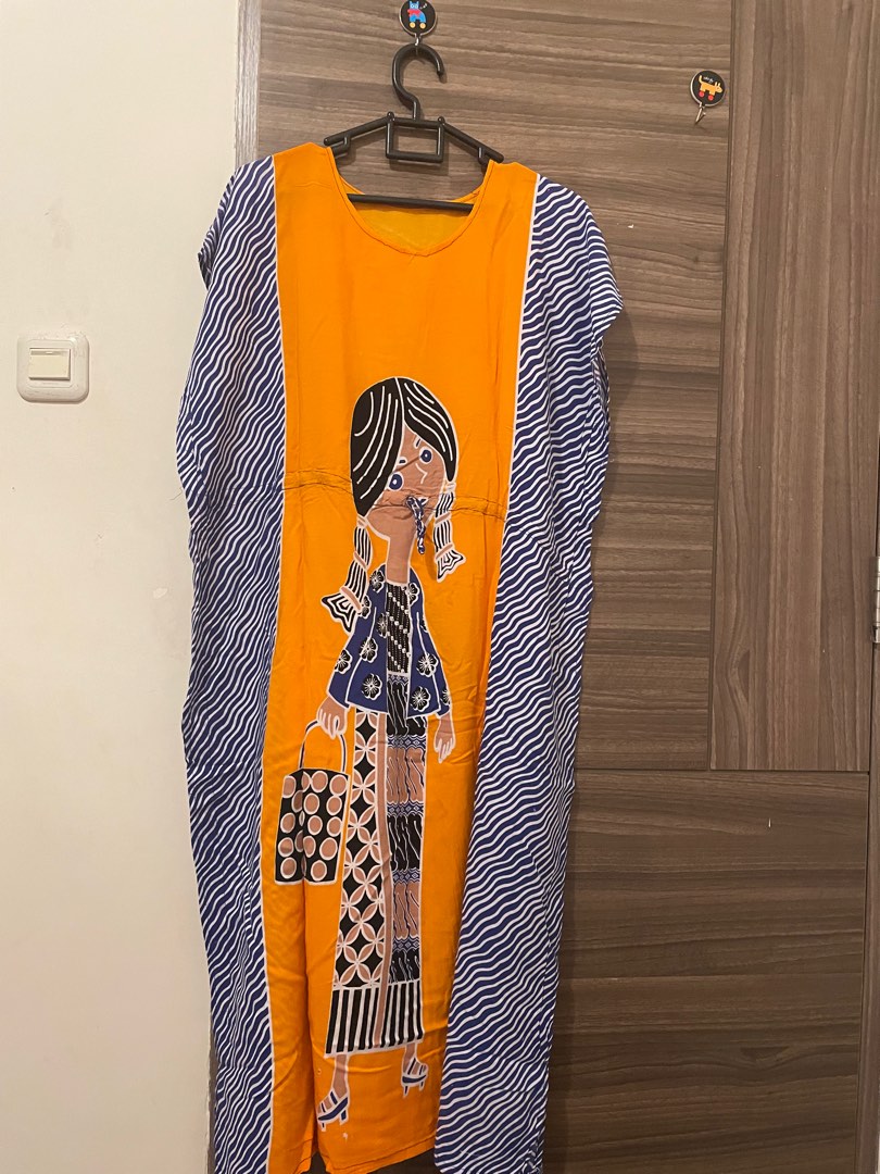 Daster batik big size, Fesyen Wanita, Pakaian Wanita, Atasan di Carousell