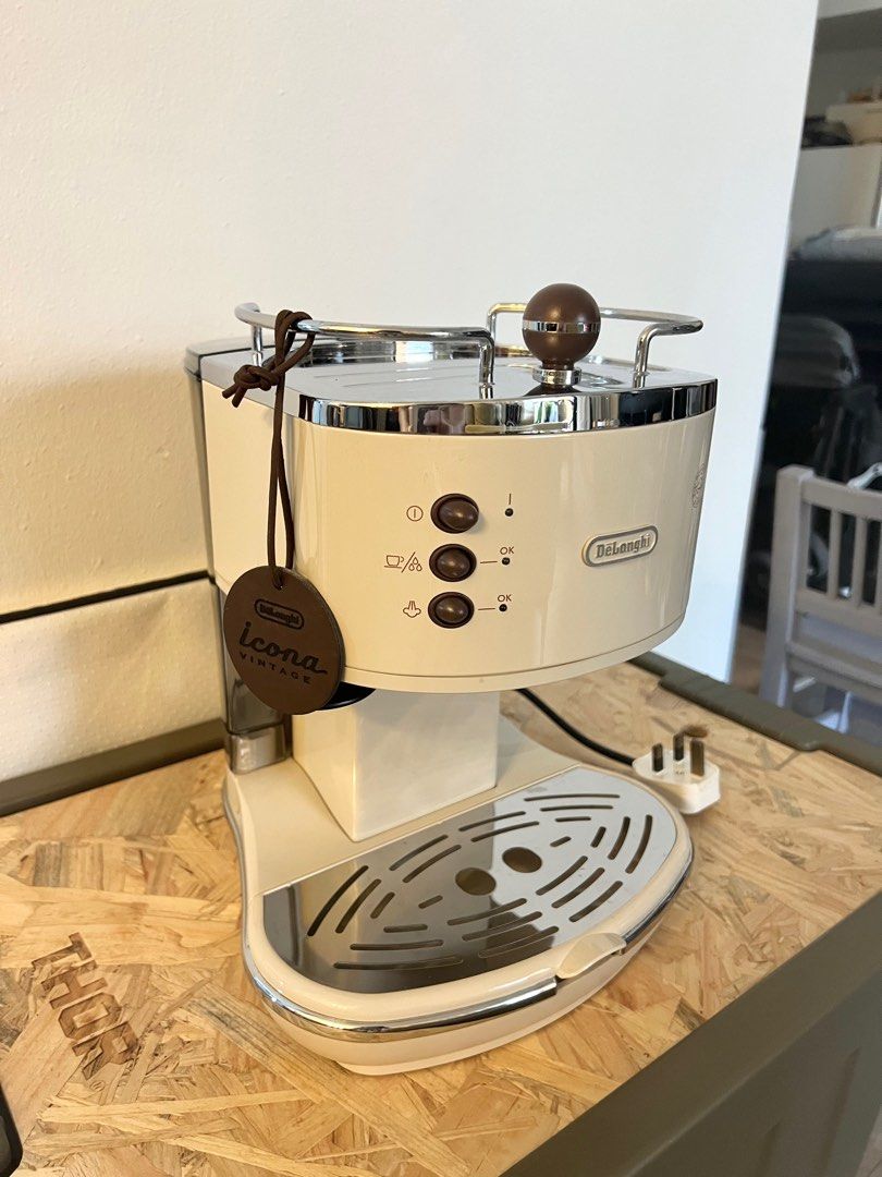 Delonghi Icona Vintage Semi-Automatic Coffee Machine, TV & Home ...