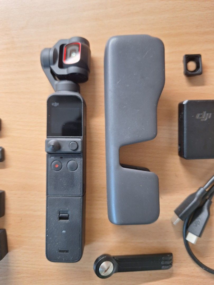 DJI Pocket 2 Creator Combo, Photography, Cameras on Carousell