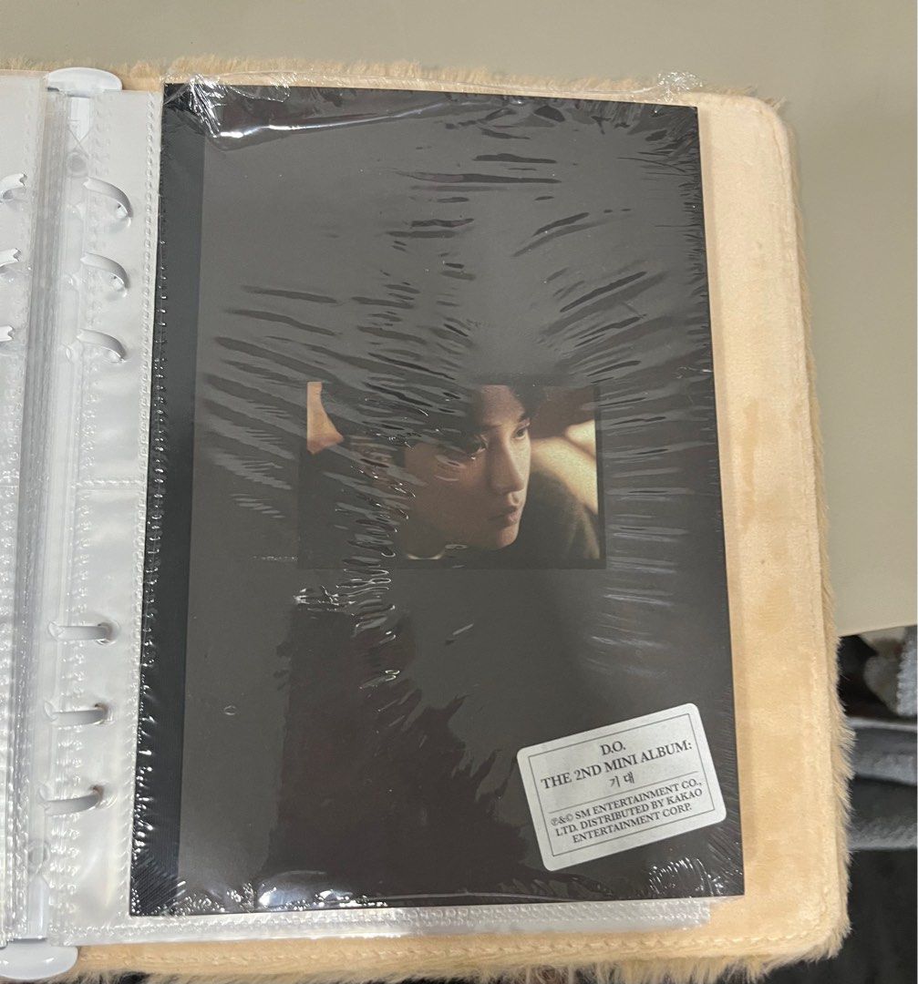 D.O EXPECTATION NOTE VER( ALBUM+PC), Hobbies & Toys, Collectibles ...