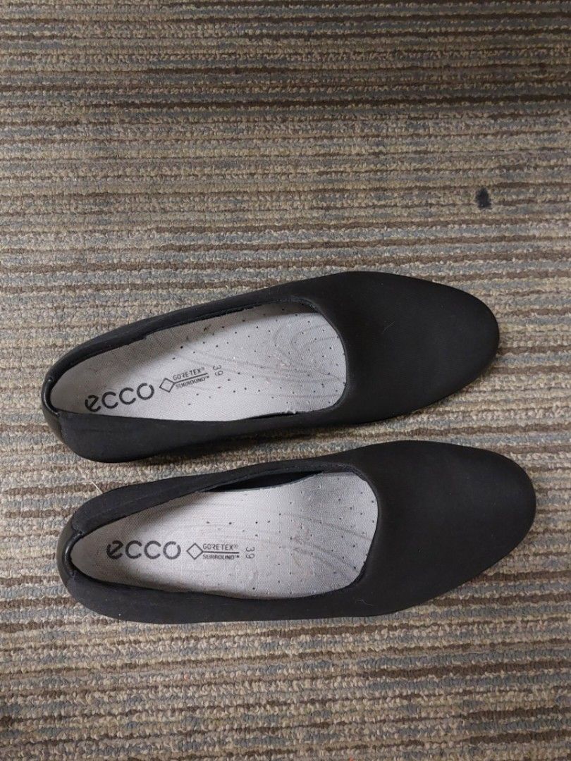 ECCO black heels, Women's Fashion, Footwear, Heels on Carousell