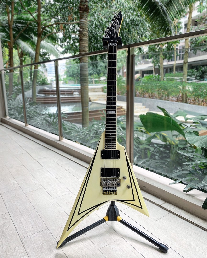 ESP SV Flying V White with Black Pinstripes, Hobbies & Toys, Music ...