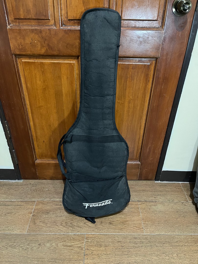 Fernando Statocaster Unique Series with bag and freebies, Hobbies ...