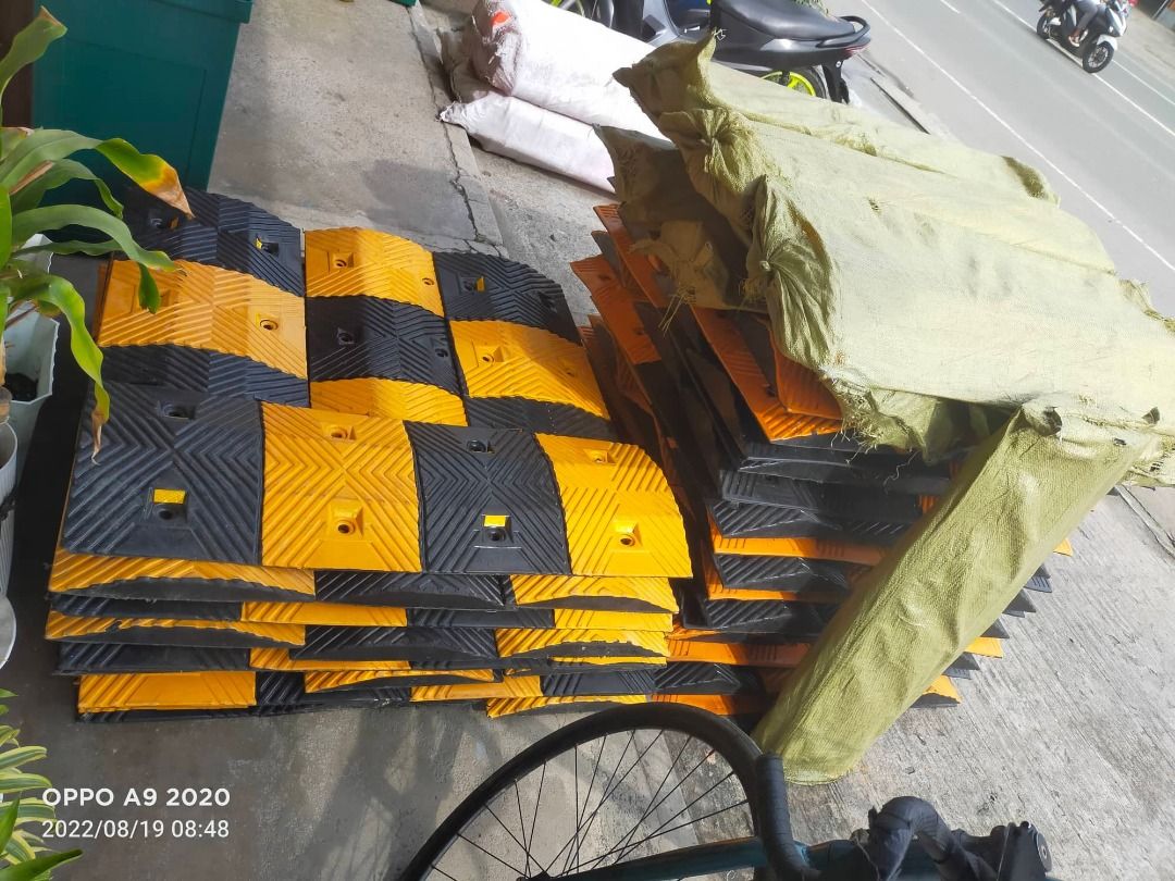 full rubberized rubber humps, Commercial & Industrial, Industrial ...