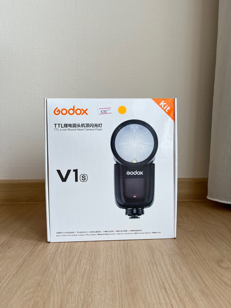 Godox V1 Sony, Photography, Photography Accessories, Lighting & Studio ...