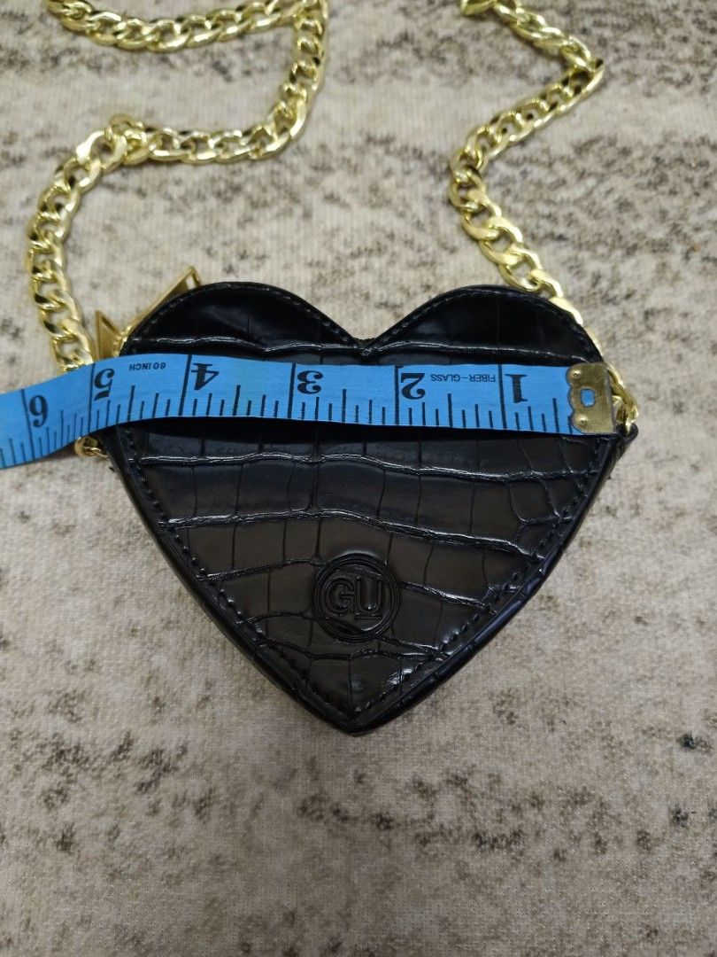 GU X UNDERCOVER CHAIN, Women's Fashion, Bags & Wallets, Cross-body Bags ...