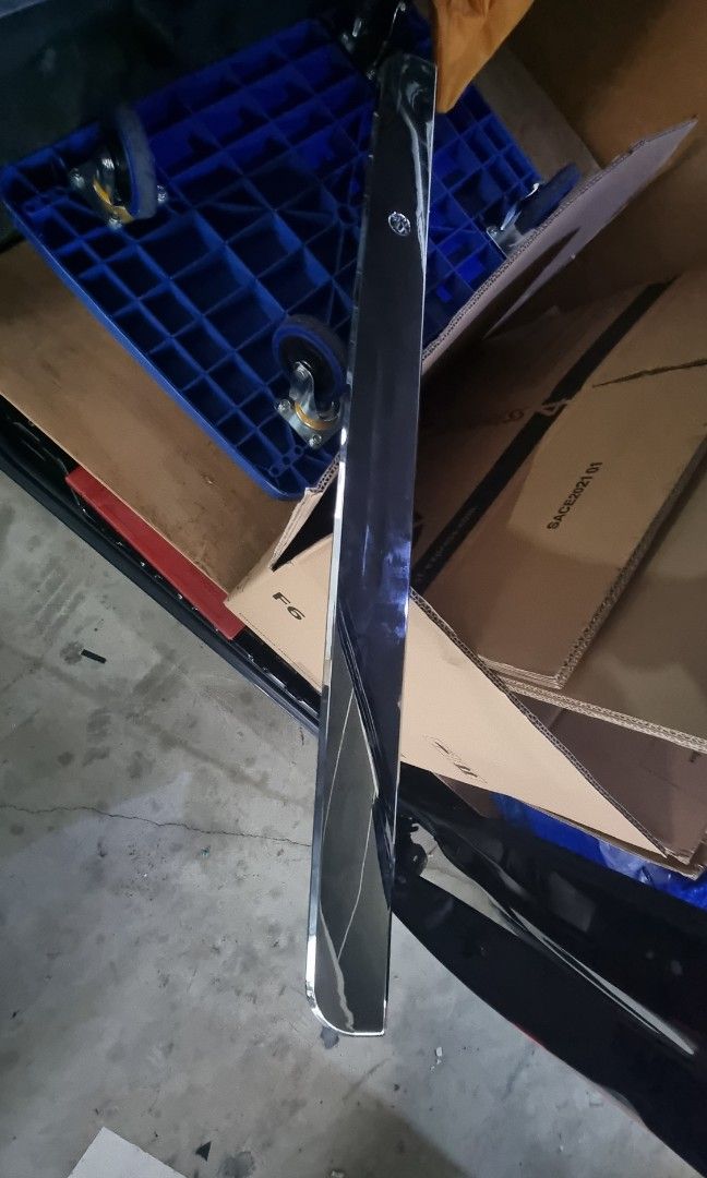 Hiace rear door chrome trim, Car Accessories, Accessories on Carousell