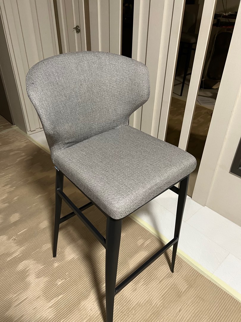 Bar chair, Furniture & Home Living, Furniture, Chairs on Carousell