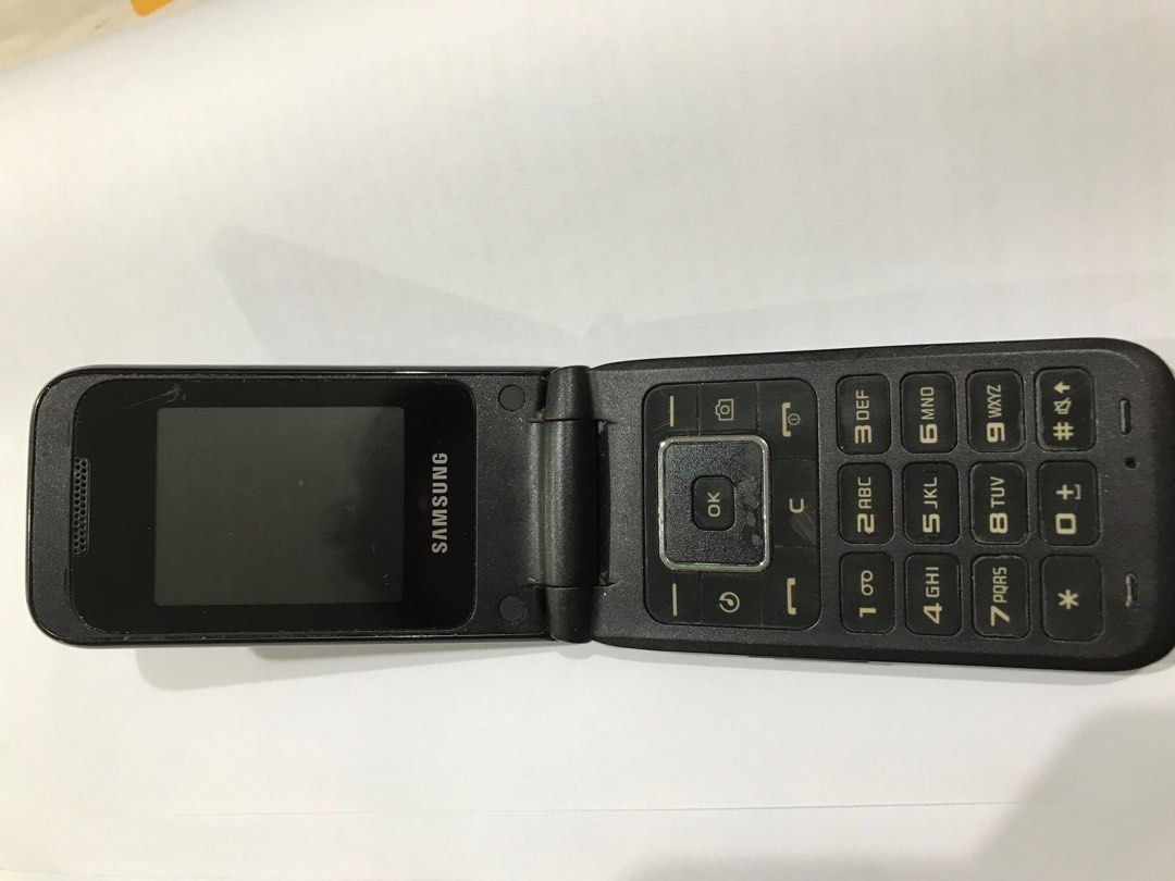 Hp samsung GT E 2530, Elektronik, Lainnya di Carousell