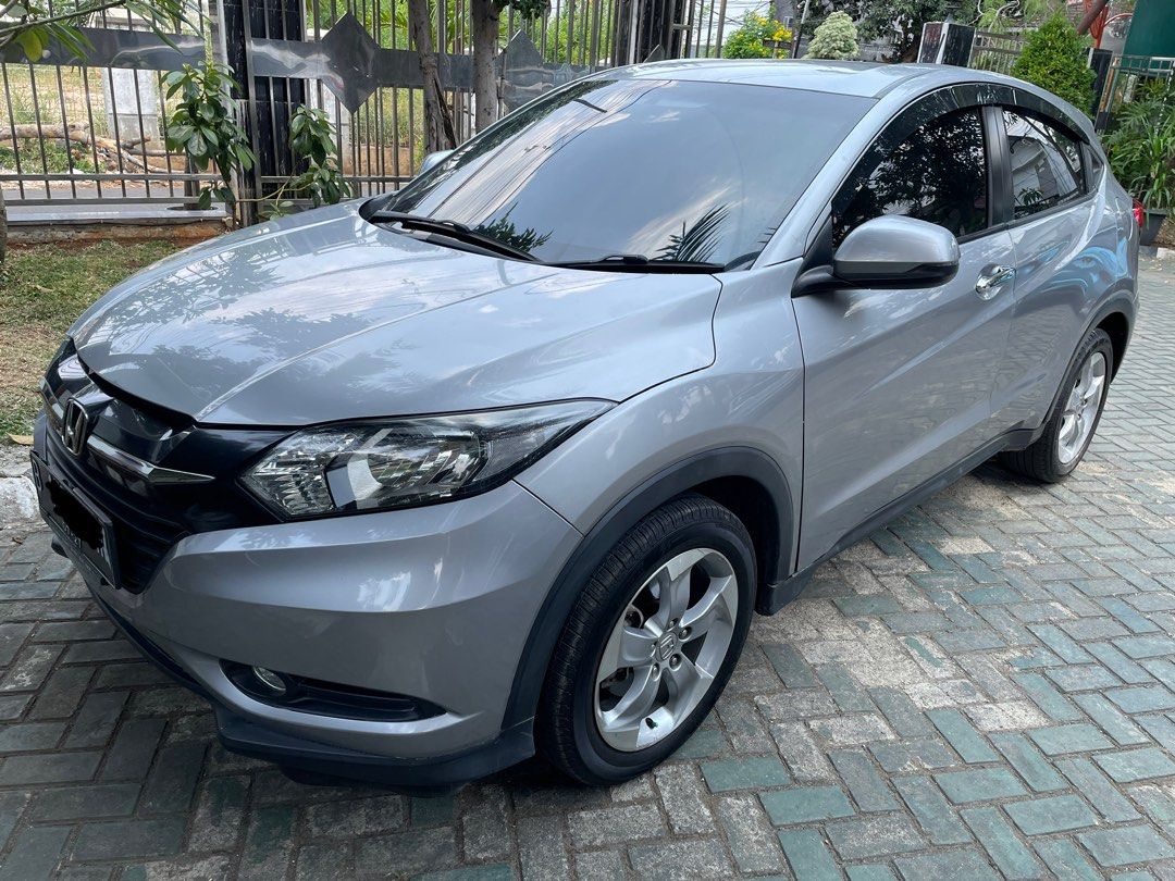 Honda HRV E CVT, Mobil & Motor, Mobil untuk Dijual di Carousell