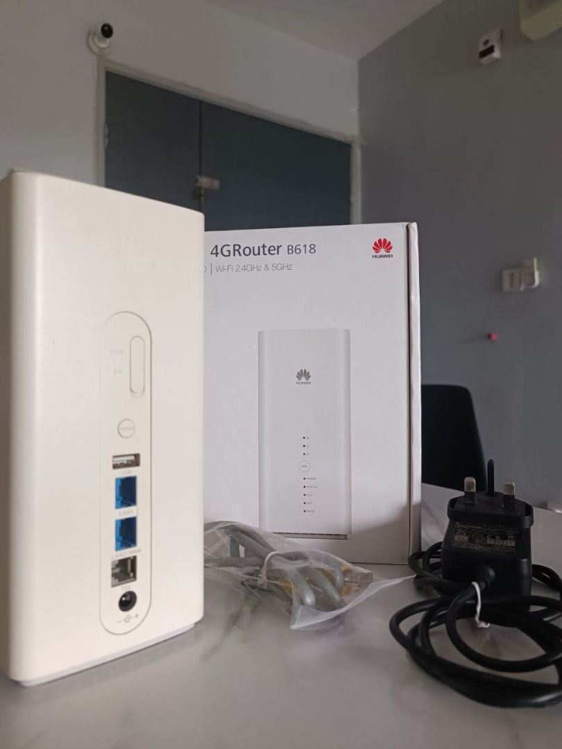 HUAWEI B6182-65d Modem Lock Unifi, Computers & Tech, Parts ...