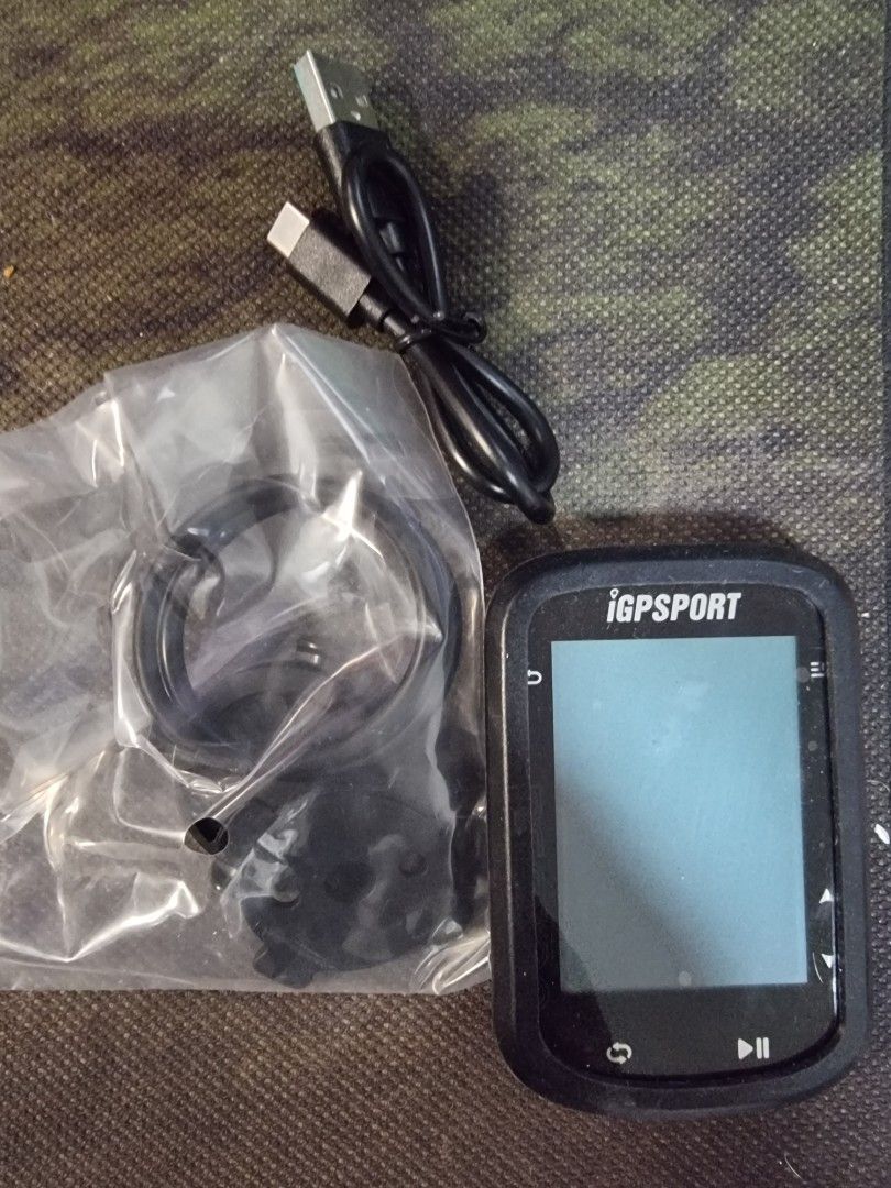 IGPSport bike computer BSC200, Sports Equipment, Bicycles & Parts ...