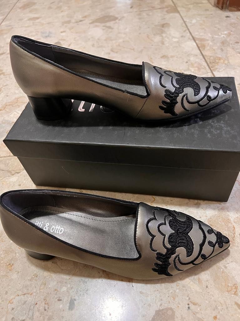 Itti & otto, Women's Fashion, Footwear, Heels on Carousell