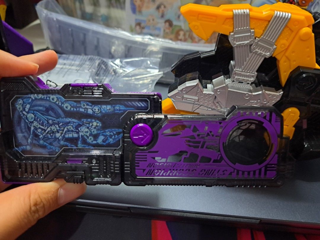 Kamen Rider Zero-One DX MetsubouJinrai Force Riser, Hobbies & Toys ...