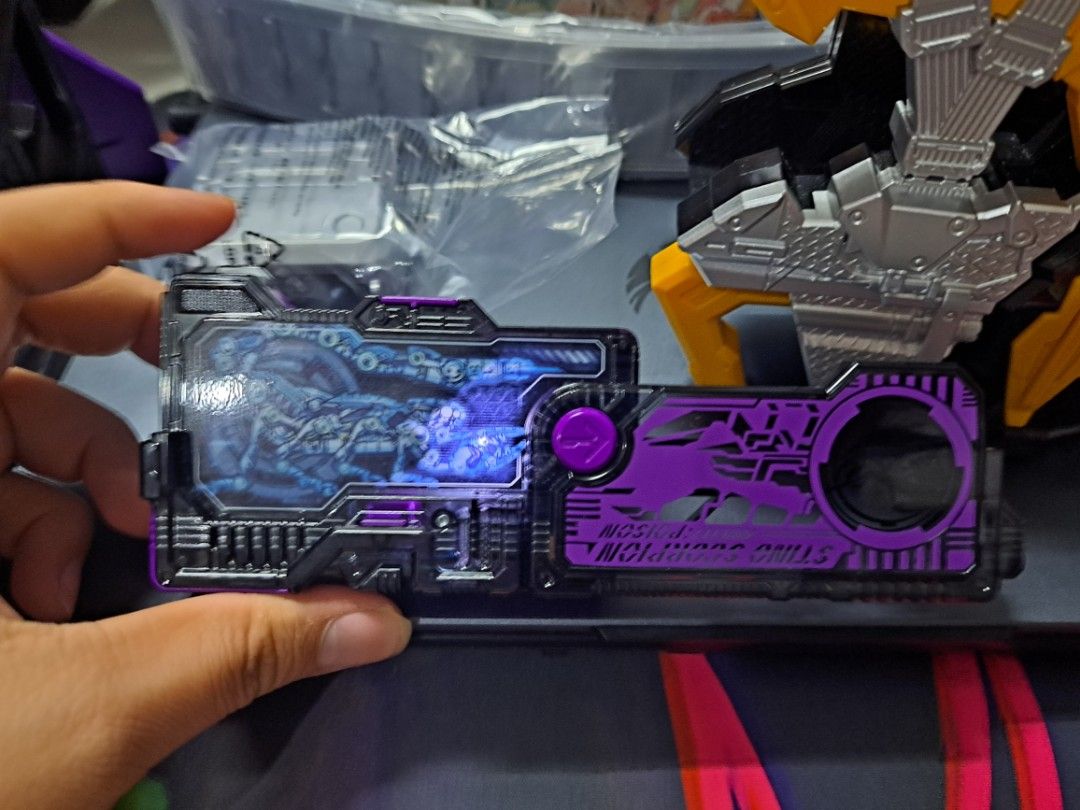 Kamen Rider Zero-One DX MetsubouJinrai Force Riser, Hobbies & Toys ...