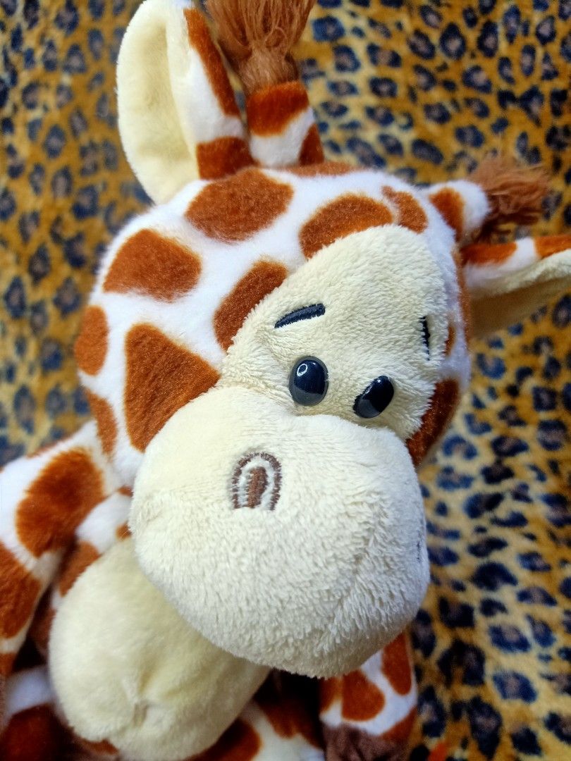 KEEL TOYS ANIZOOMALS GIRAFFE COMFORT PLUSH TOY, Hobbies & Toys, Toys ...