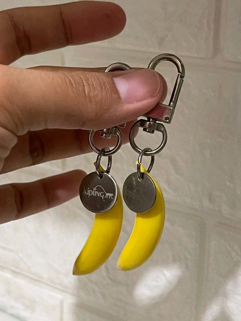 Kipling Banana Key Chain, Women's Fashion, Watches & Accessories, Other ...