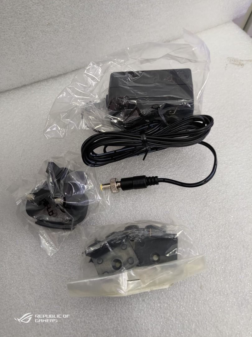 Kramer VM-3AN 1:3 Mini-Balanced Audio Distribution Amplifier, Computers & Tech, Parts ...