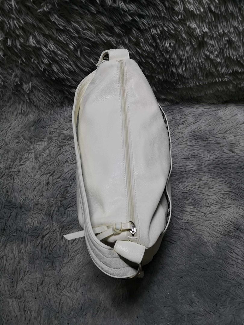 Lepsim White Leather Hobo Bag, Women's Fashion, Bags & Wallets ...