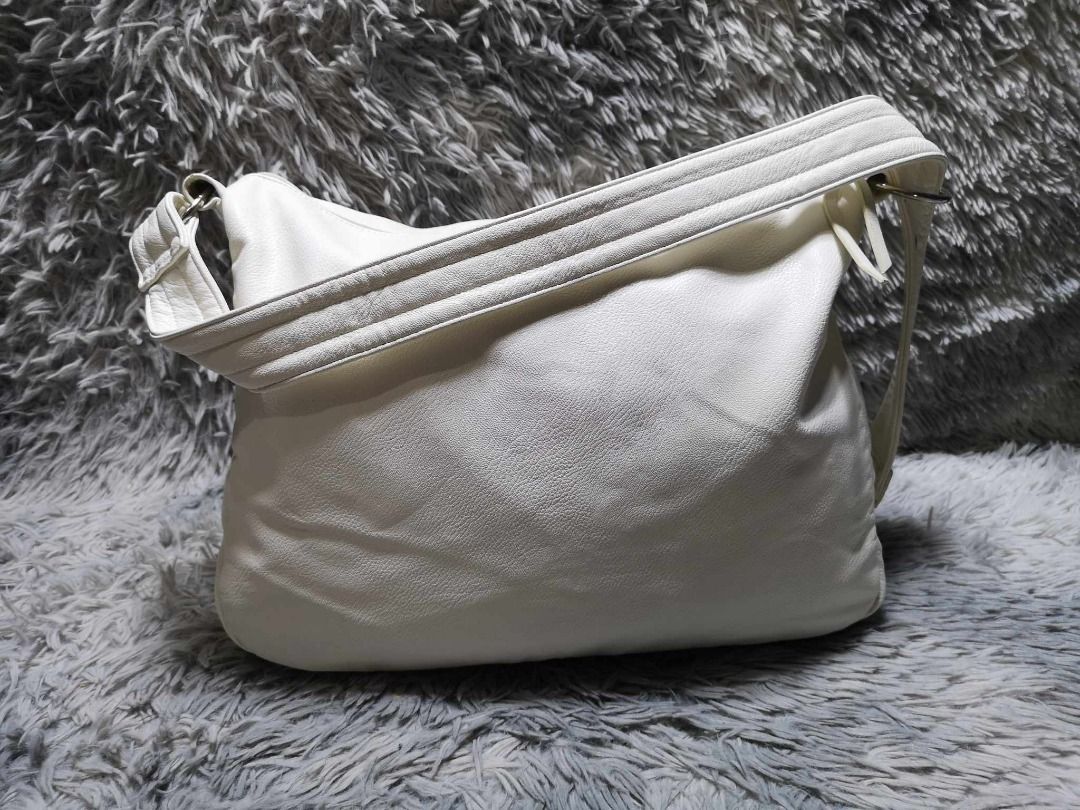 Lepsim White Leather Hobo Bag, Women's Fashion, Bags & Wallets ...