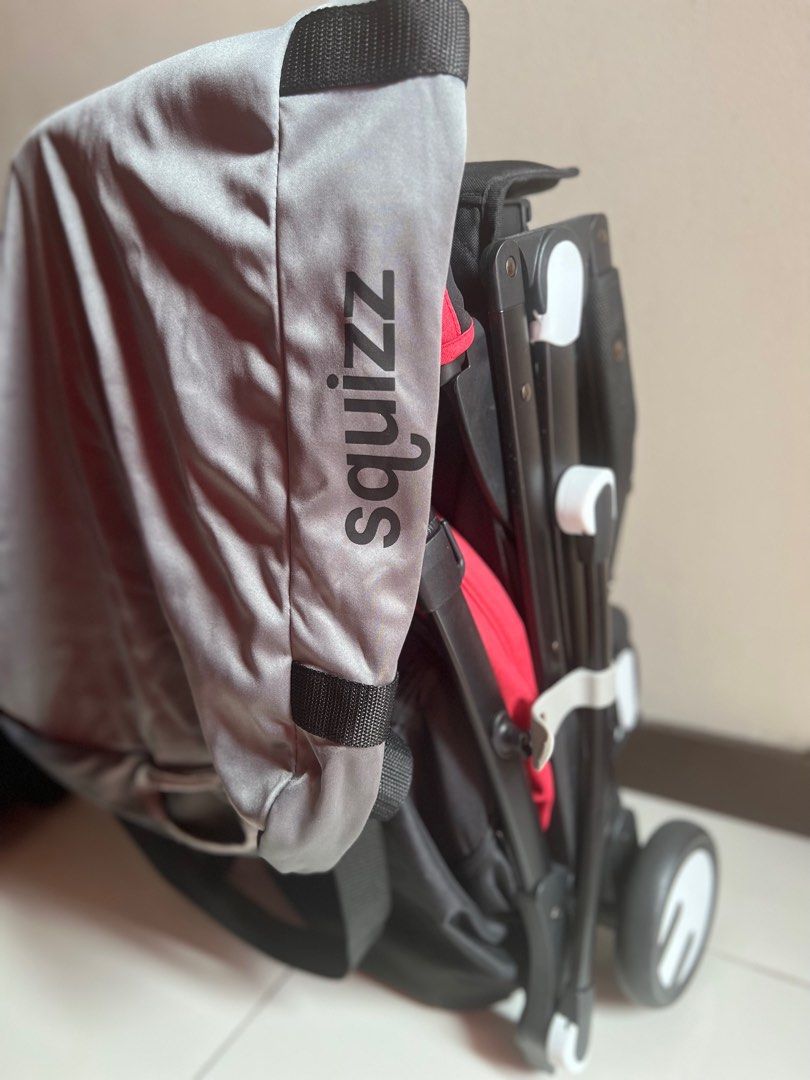 Looping squizz 3 latest, Babies & Kids, Going Out, Strollers on Carousell