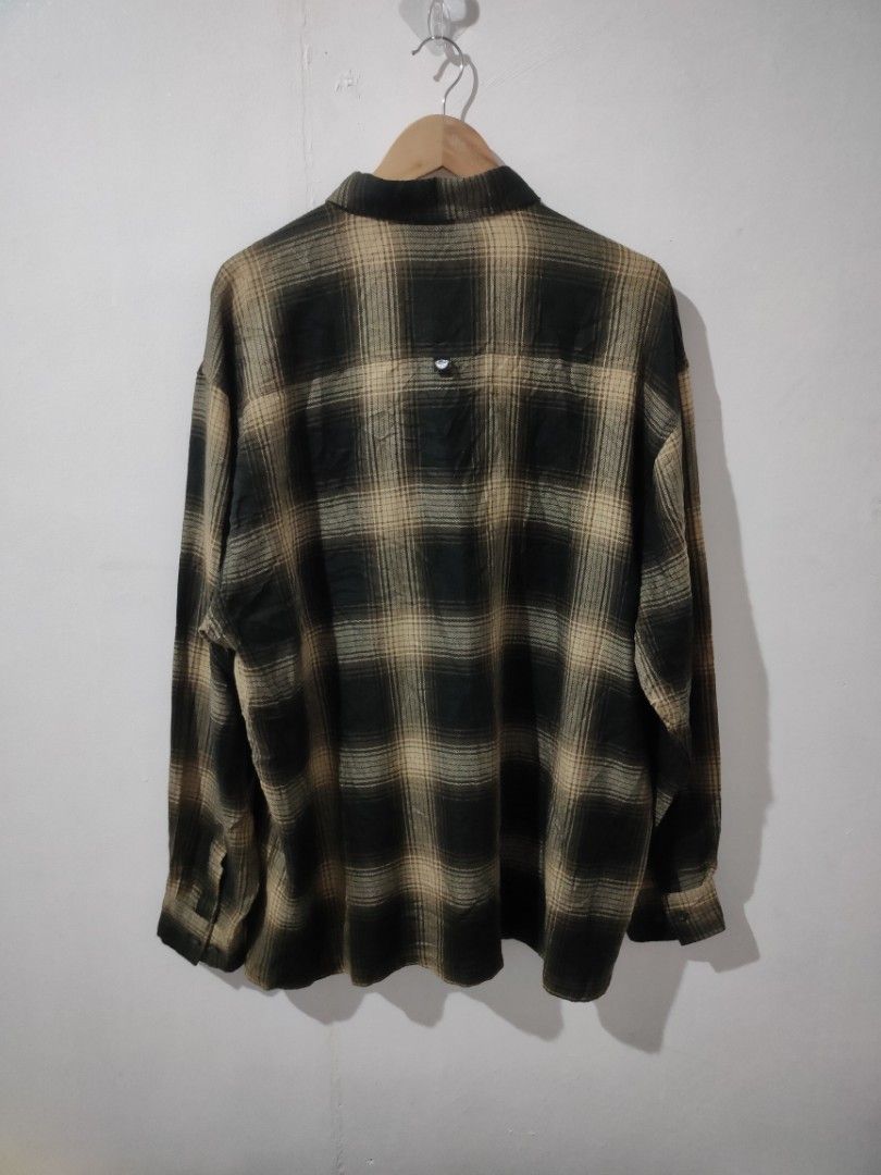 Lowrider Veterano Buttondown Shirt, Men's Fashion, Tops & Sets, Formal ...