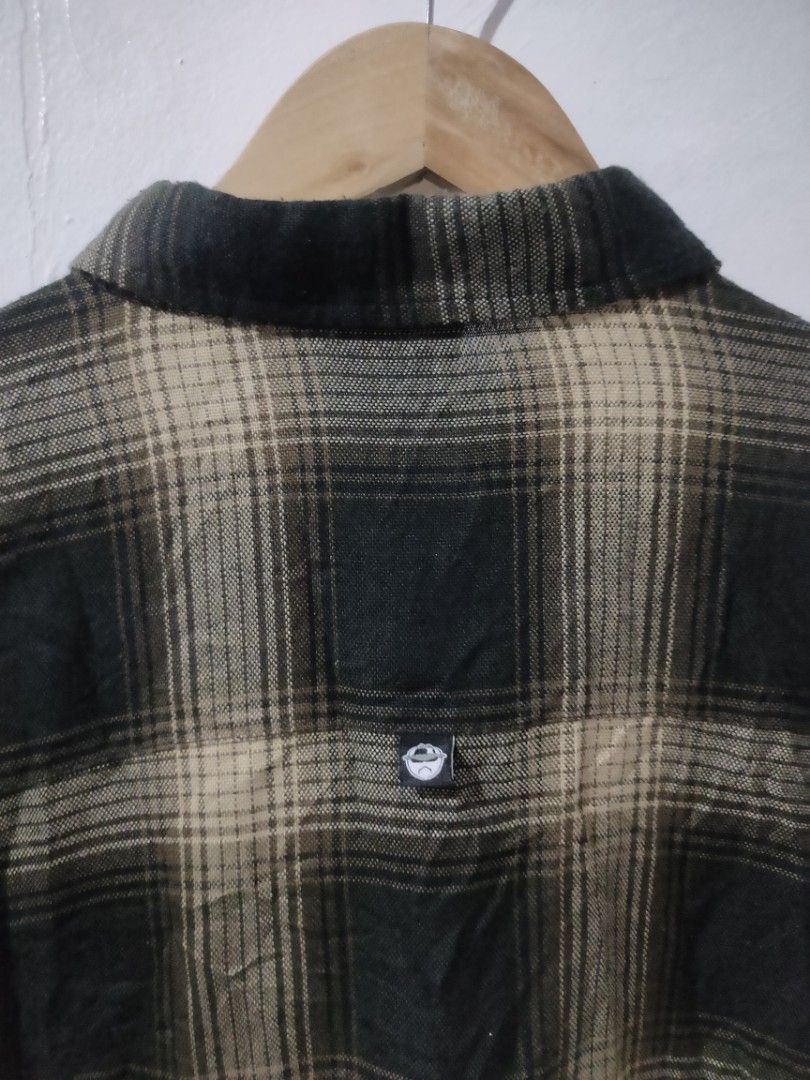 Lowrider Veterano Buttondown Shirt, Men's Fashion, Tops & Sets, Formal ...