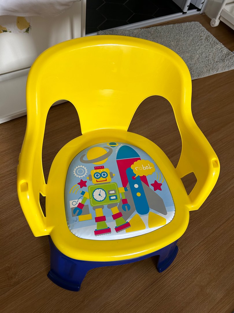 Lucky baby beep beep chair, Babies & Kids, Baby Nursery & Kids ...