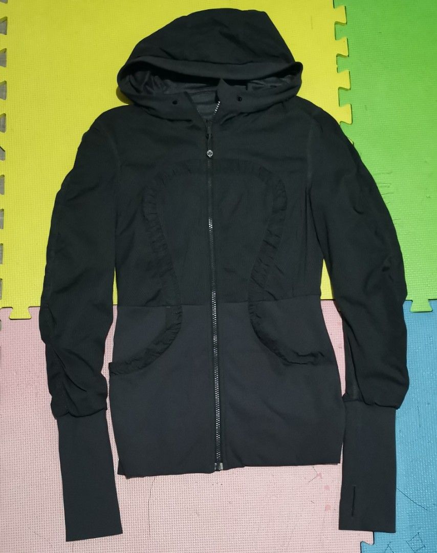 Lululemon gray, Women's Fashion, Coats, Jackets and Outerwear on Carousell