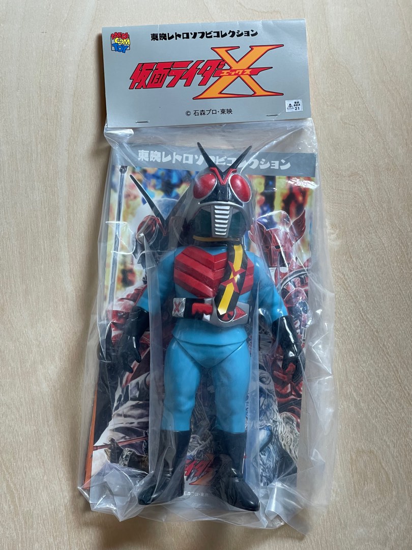 Medicom 幪面超人X sofubi sofvi, 興趣及遊戲, 玩具 & 遊戲類 - Carousell