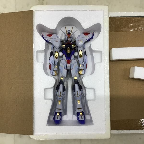 METAL BUILD 機動戰士高達 SEED DESTINY 強襲自由高達 SOUL BLUE Ver., 興趣及遊戲, 玩具 & 遊戲類 - Carousell