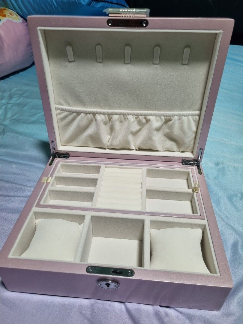 Meyson Jewellery Box, Women's Fashion, Jewelry & Organisers, Accessory ...