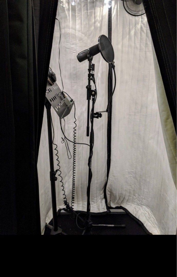 Vocalboothtogo - Mobile sound proof booth for recording and singjng ...