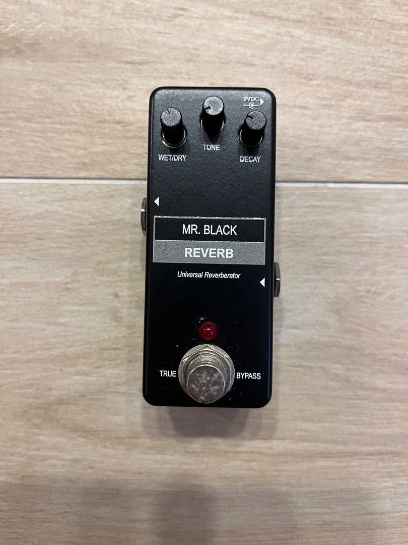 Mr Black Universal Reverberator Reverb mini pedal, Hobbies & Toys ...