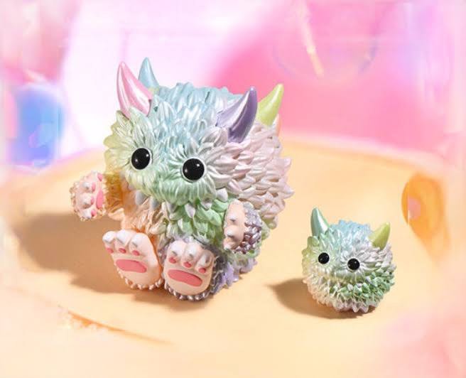 MUCKEY Dreamy Life - Sitting Monster Fluffy, Hobbies & Toys, Toys ...