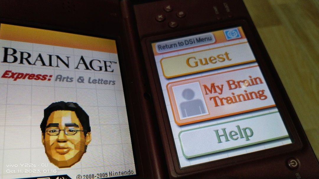 Nintendo DSI XL (Wine Red), Video Gaming, Video Game Consoles, Nintendo ...